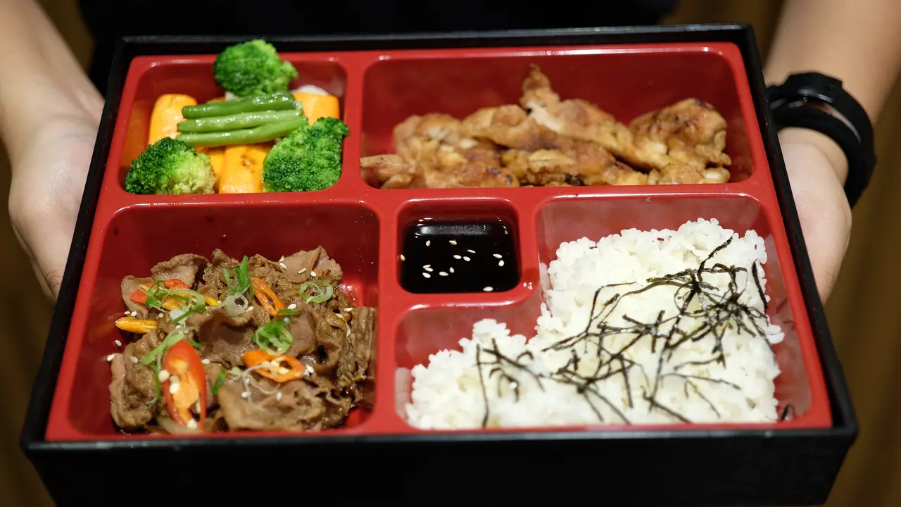 5 Resep Nasi Bento untuk Bekal Makan Siang si Kecil