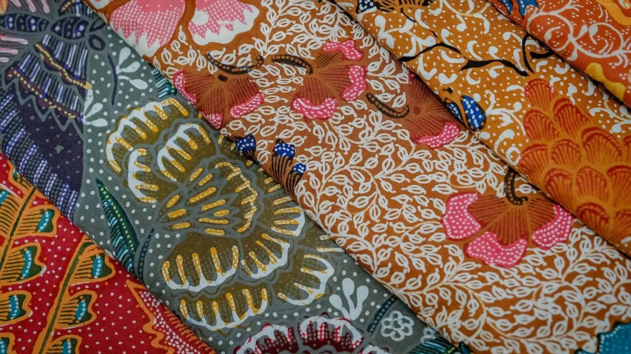 Hari Batik Nasional 2023, 1000 Figur Publik dan Duta Besar Bakal ...