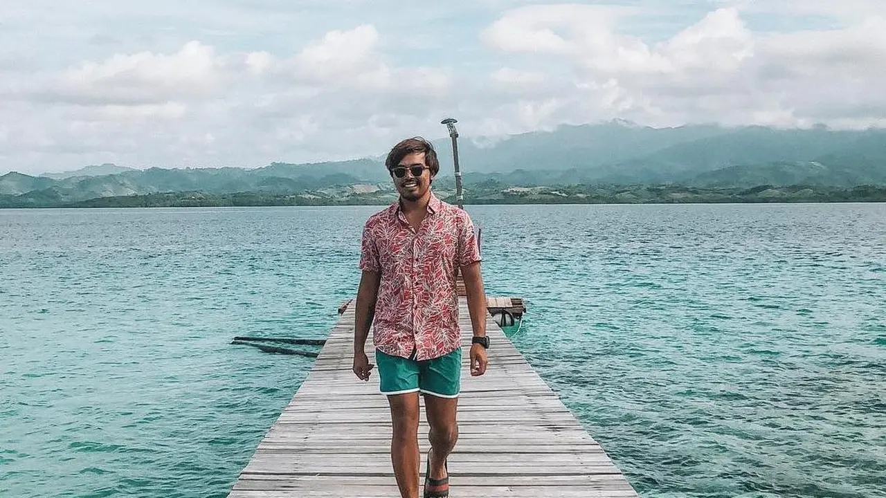 Menjalani profesi dengan penuh semangat ala Febrian, travel bloger yang ...