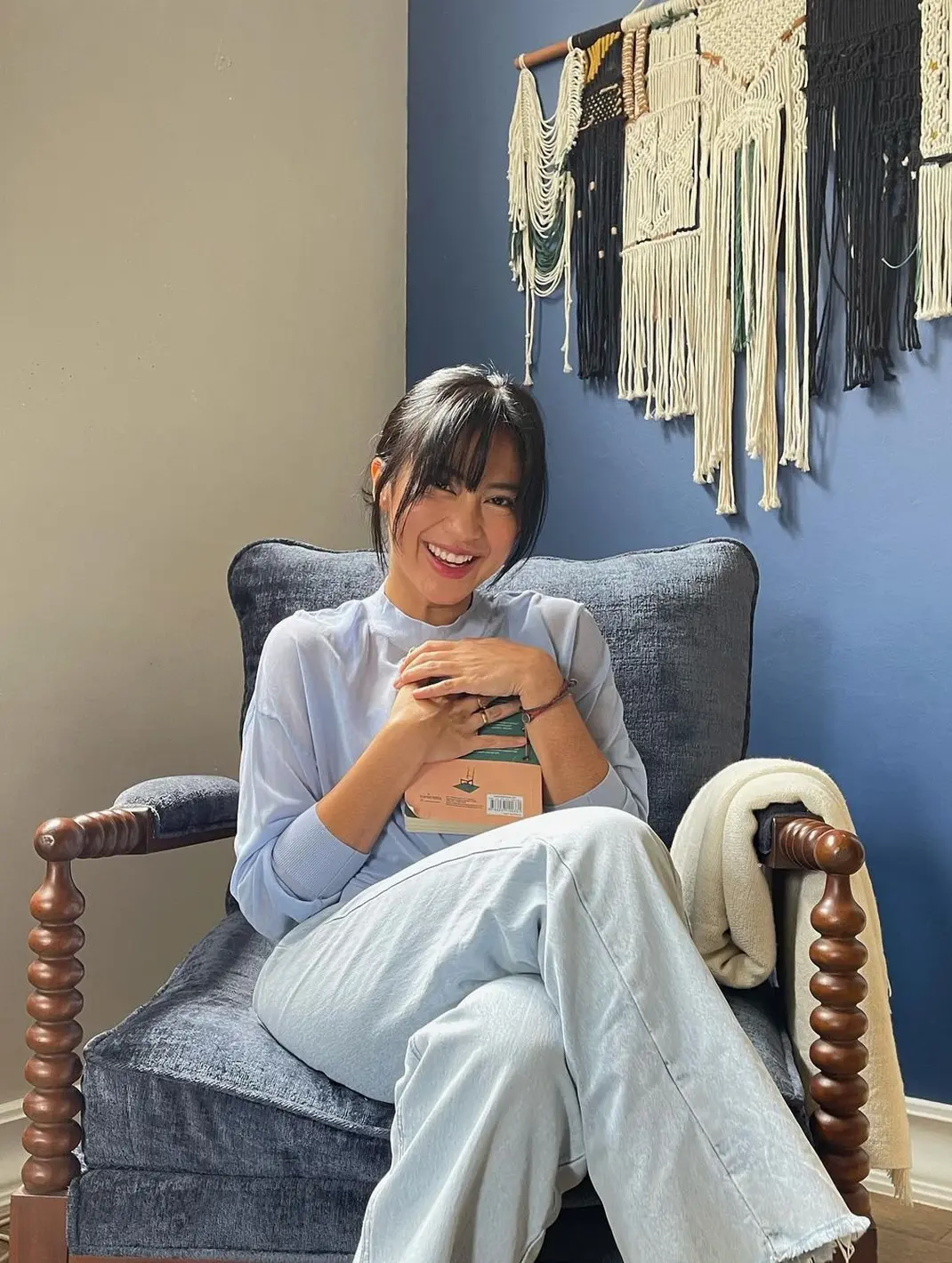 7 Potret Tyna Kanna Mirdad, Ibu Muda yang Sering Dikira ABG - Photo ...