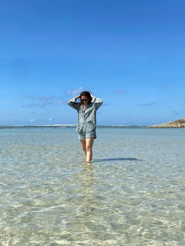 7 Potret Terbaru Sherina Munaf Jadi Sorotan, Diduga Cerai dari Baskara Mahendra - Hot Liputan6.com