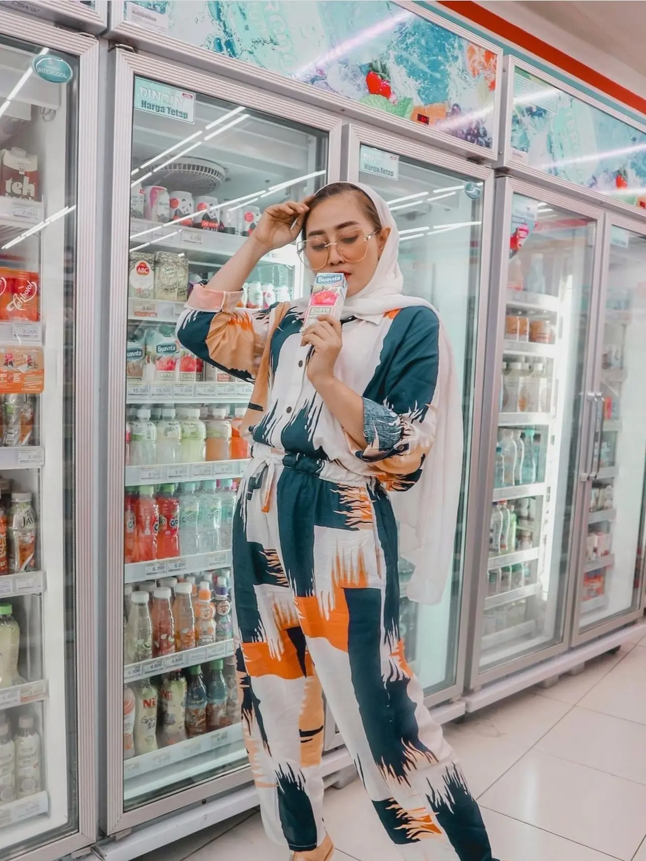 7 Potret Luluk Nuril Seleb Tiktok Viral Maki Siswi SMK, Jabatan Suami ...