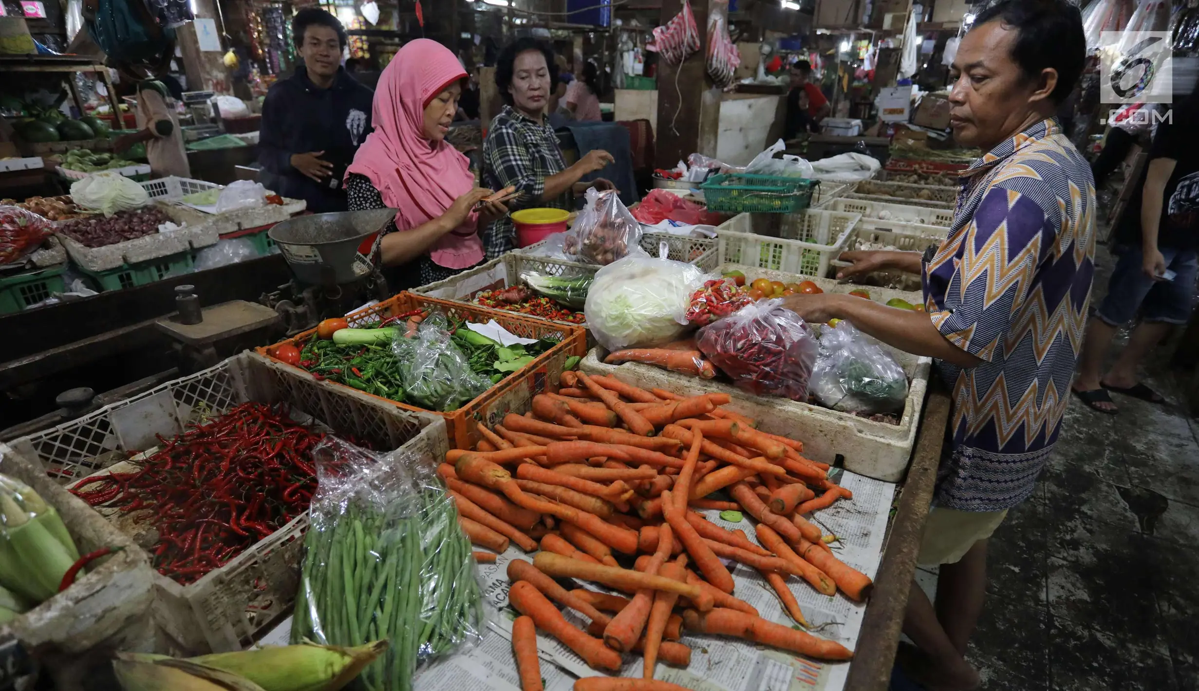 PHOTO: Jelang Natal dan Tahun Baru Harga Sembako Mulai Naik - Foto ...