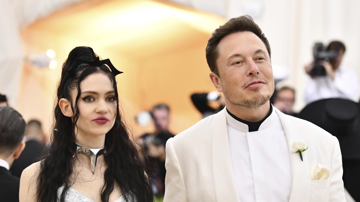 Nama Unik Putri Elon Musk Diganti Grimes, Panggilannya Jadi Why?