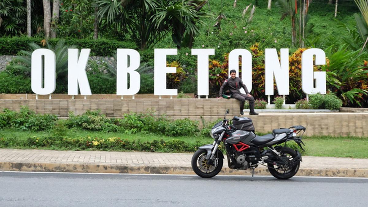 Mario Iroth Hadiri Betong Bike Week & Charity di Thailand - Citizen6 ...