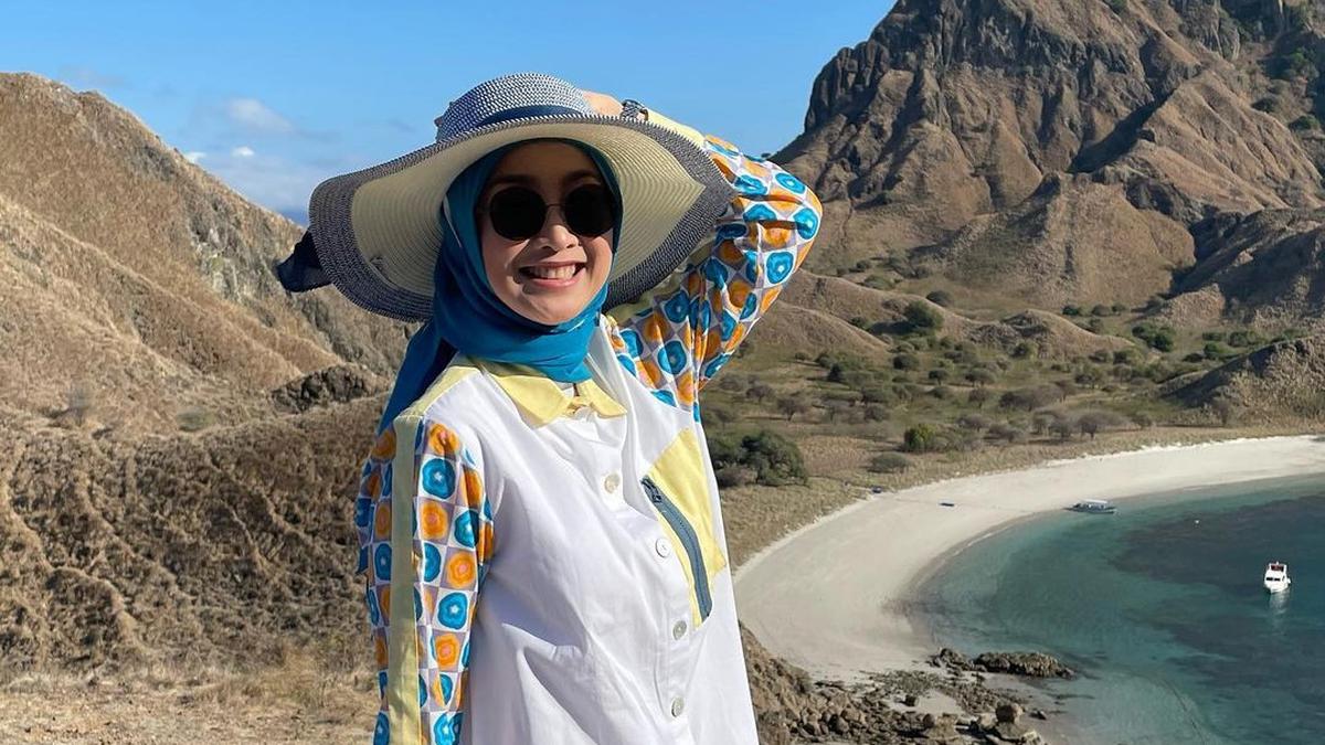 Tengah Didekati Dua Orang, Ini Jawaban Desy Ratnasari Soal Kabar ...