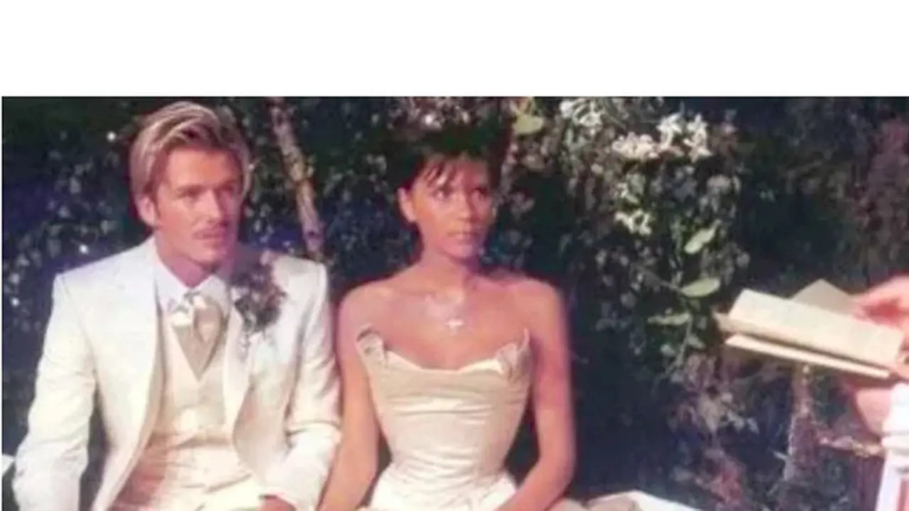 7 Potret Jadul David dan Victoria Beckham, Selalu Tampil Romantis Sejak ...