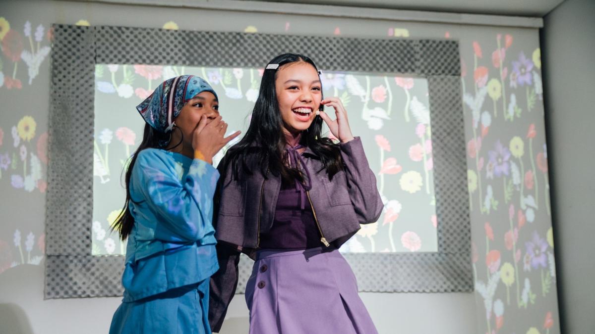 Ulang Tahun, Naura dan Neona Gelar Konser Virtual #DiRumahAja - ShowBiz ...