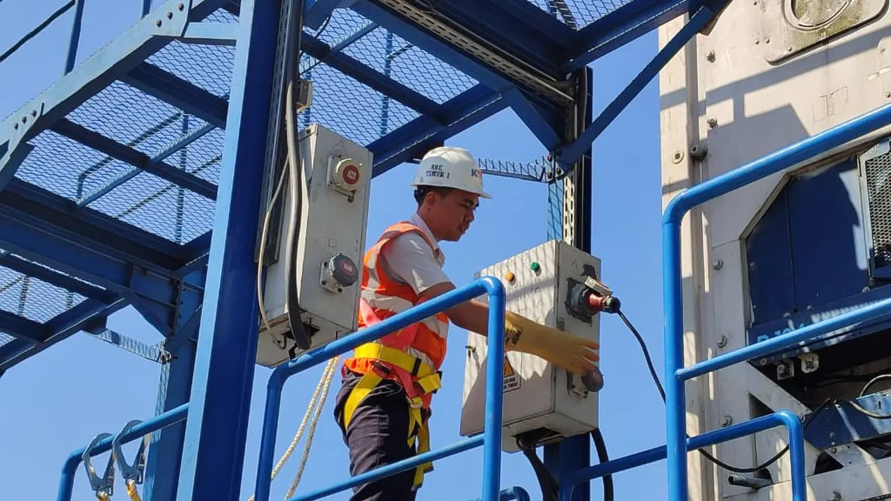 Demi Ketahanan Pangan, KAI Logistik Distribusikan Produk Perikanan ...