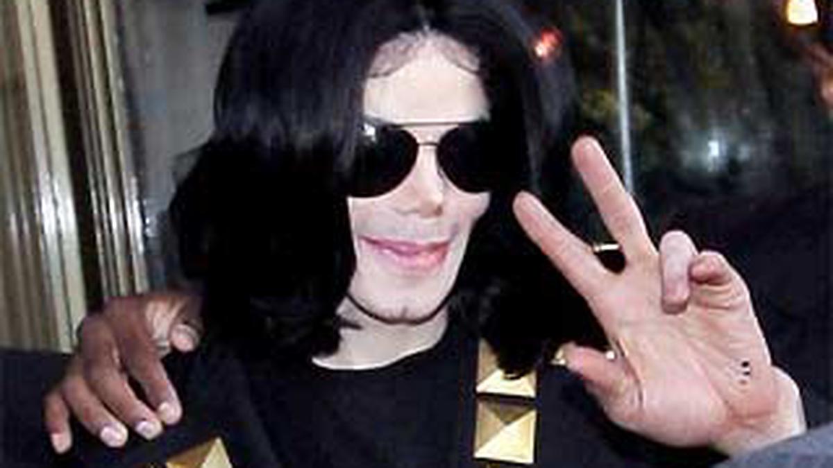 FBI Rilis Kasus-Kasus Michael Jackson