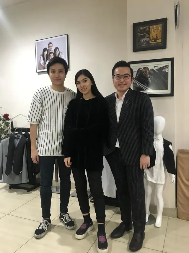 Peran Besar Steven Wongso Jelang Pernikahan Isyana dan Rayhan - ShowBiz ...