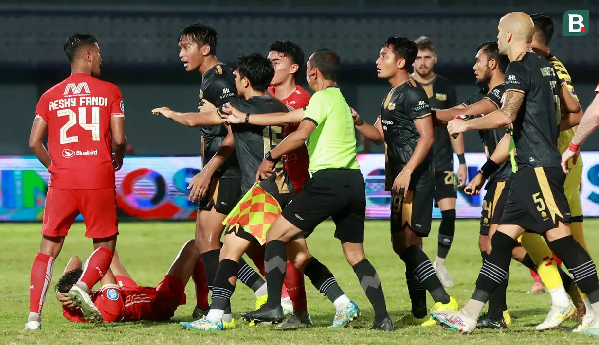 Foto: Bungkam Dewa United, Persija Salip Persib di Klasemen BRI Liga 1 ...