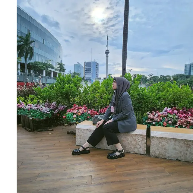 Pernah Dikritik karena Penampilan Berubah, Ini 6 Potret Terbaru Risty Tagor
