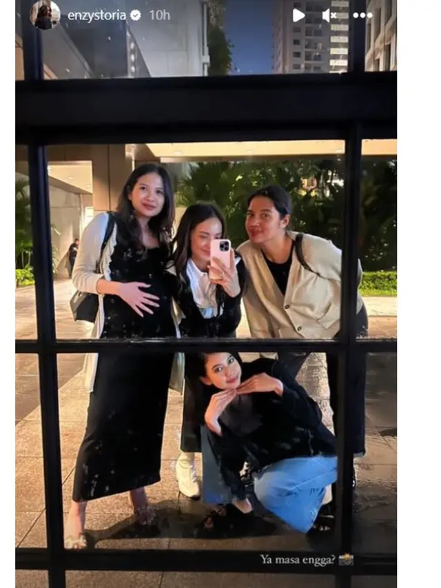 6 Potret Enzy Storia Pulang ke Indonesia Setelah 5 Bulan, Kejutkan Para ...