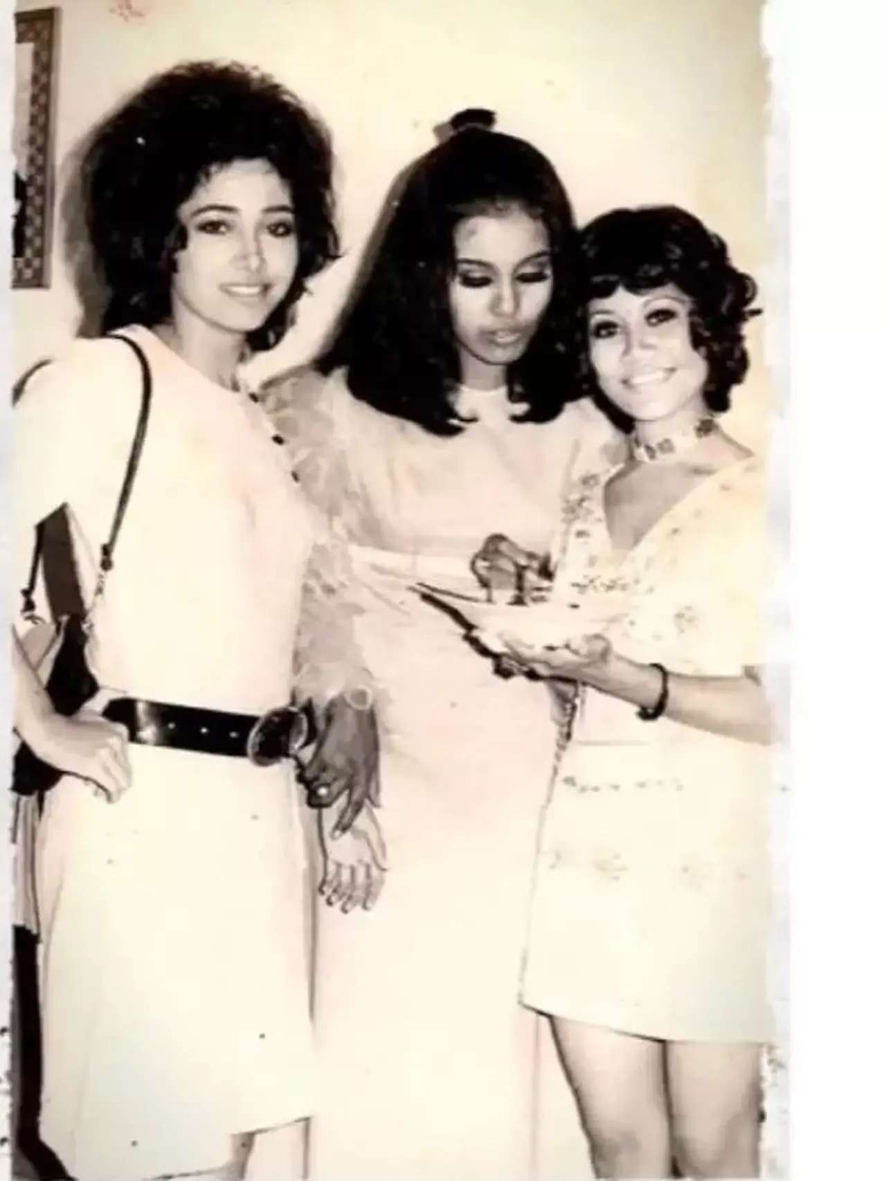 Potret Widyawati yang Terus Eksis di Industri Hiburan, Cantik Sejak ...