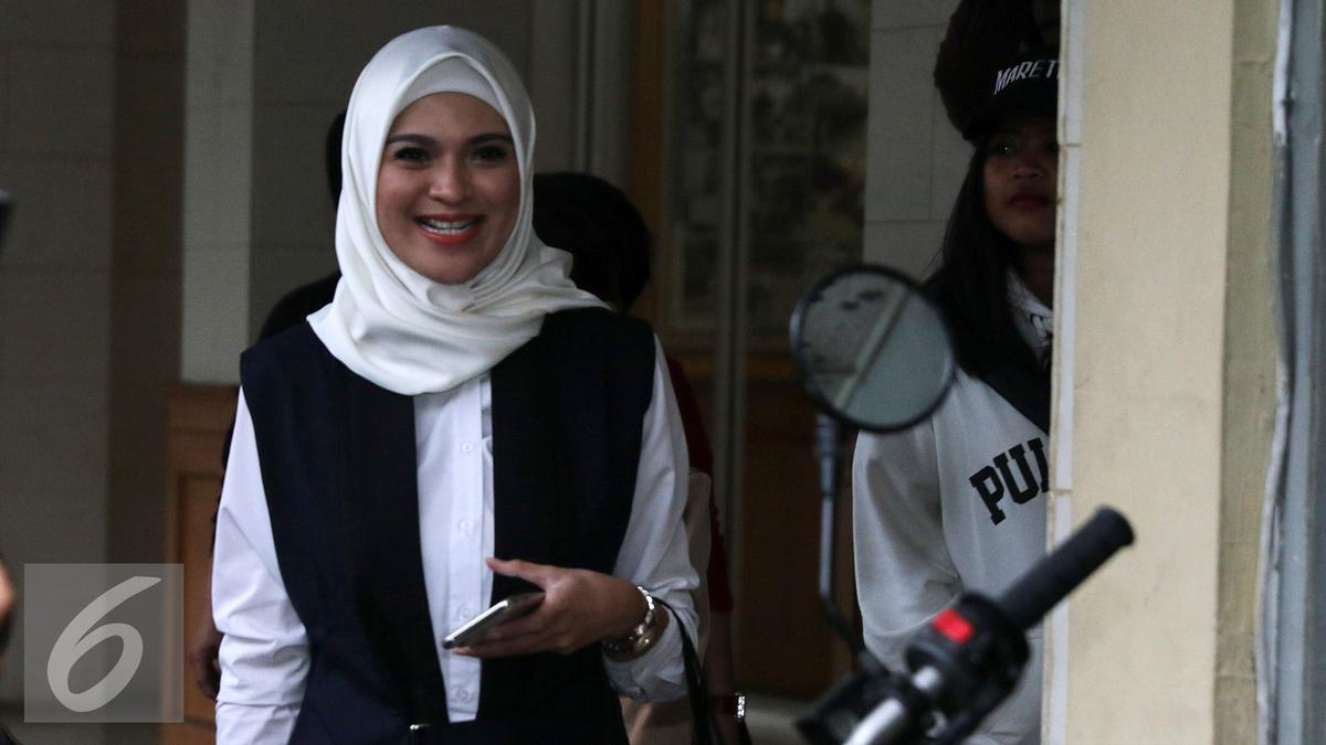 Delia Septianti Sebut Amelia Aljufrie Hanya Cari Popularitas - ShowBiz ...