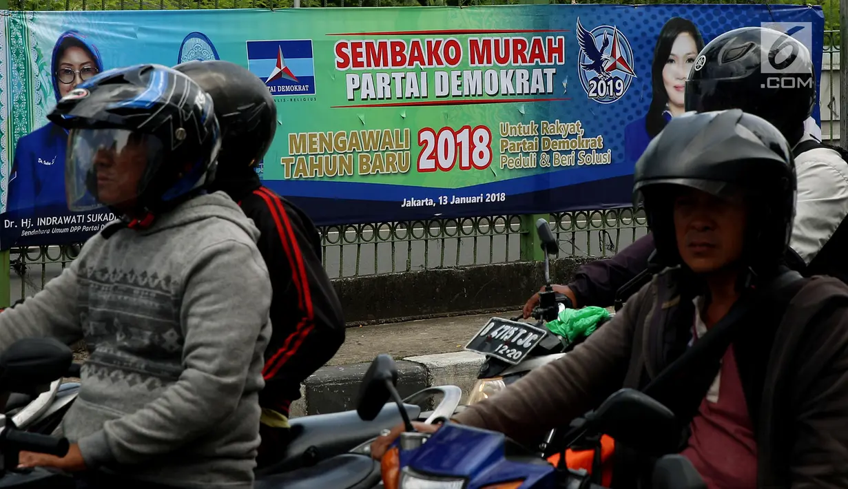 FOTO: Lomba Ambil Hati Rakyat, Partai Politik Mulai Pasang Spanduk ...