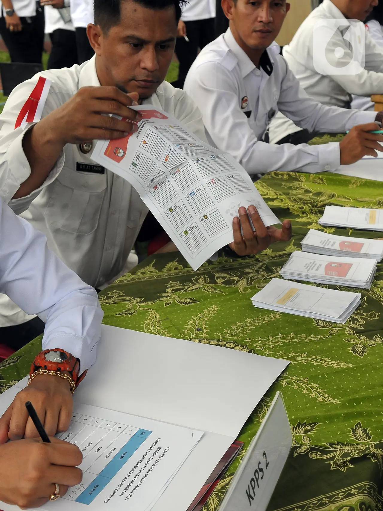 Perlengkapan Pemilu di TPS Tahun 2024, Perhatikan yang Wajib Ada dan ...