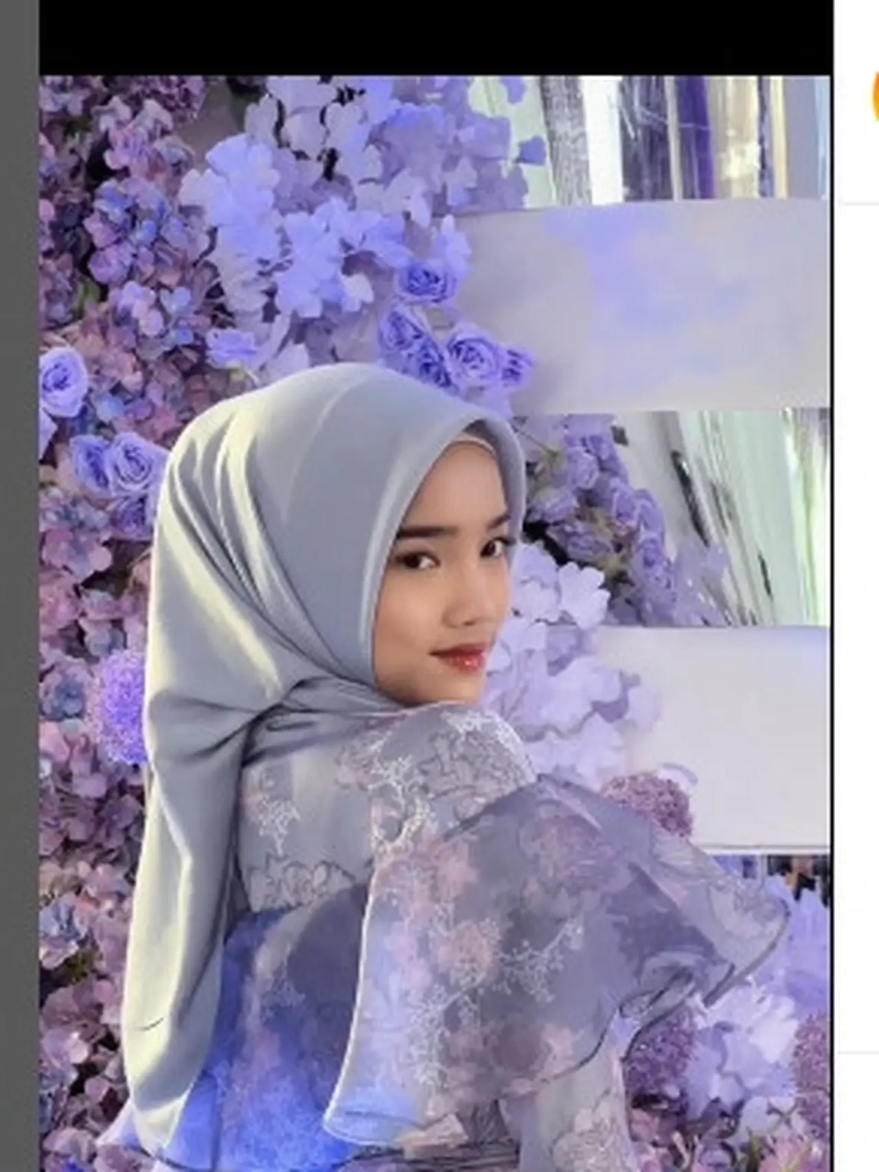7 Potret Cantik Fuji dalam Balutan Hijab yang Bikin Pangling, Pesonanya ...