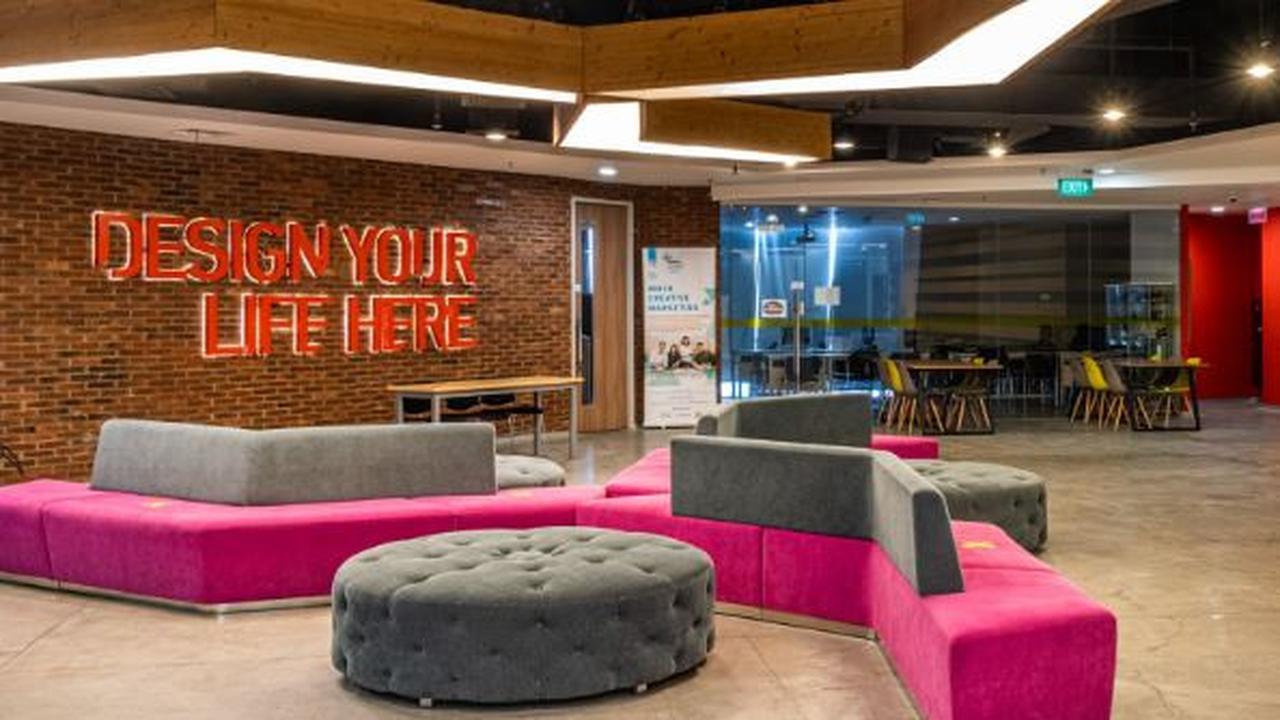 Mahasiswi Binus International Raih Gold Award di Ajang Global Design ...