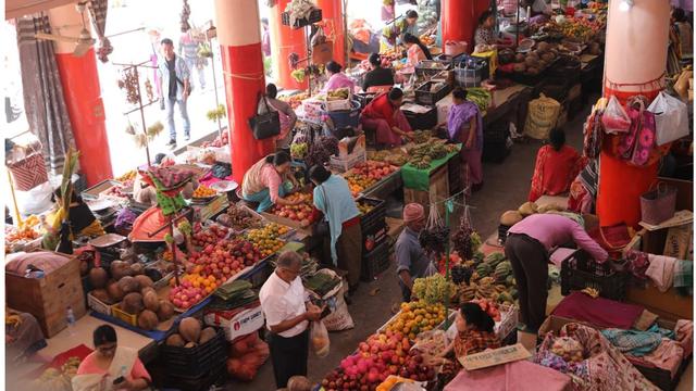 Ima Keithel di India Diklaim Pasar Terbesar Sedunia yang Dikelola ...