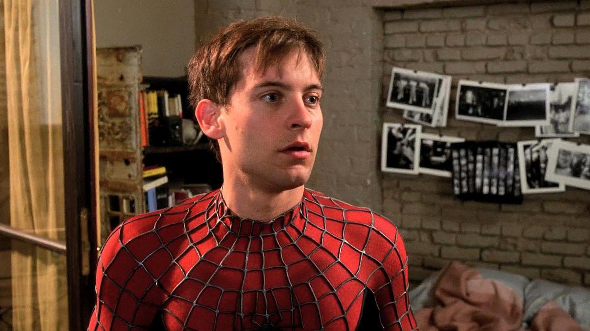 Tobey Maguire Officially Dating 20 Years Old Model Mishka Silva?