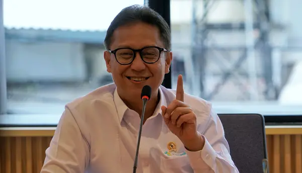 Top 5 Health: Alasan Kehujanan Bikin Sakit Jadi Terfavorit - Health ...