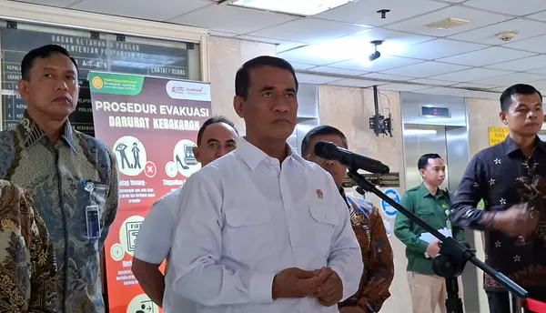 Sah, Perry Warjiyo Jadi Gubernur Bank Indonesia hingga 2028 - Bisnis Liputan6.com