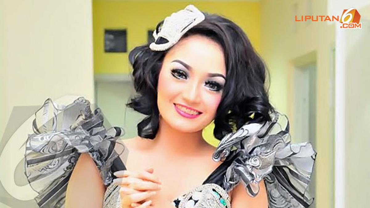 Foto Bugil Mirip Dirinya Beredar, Siti Badriah Tetap Bahagia - ShowBiz ...