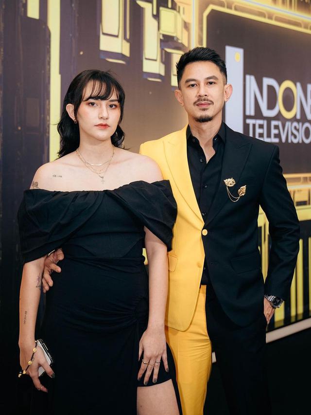 Tampil Kompak, Ini 7 Potret Dahlia Poland dan Fandy Christian di ...