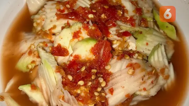 Sensasi Unik Rujak Kuah Pindang Kuliner Khas Bali, Ajibbb! - Regional ...