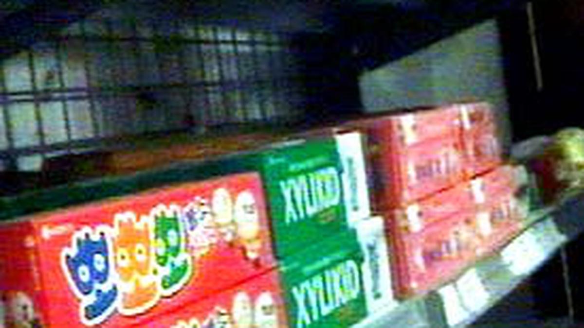 Produk asal Cina Tersebar di Berbagai Kota - News Liputan6.com