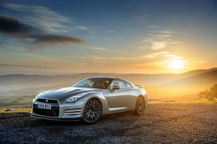 Nissan GT-R 45th Anniversary Edition - Galeri Otosia.com