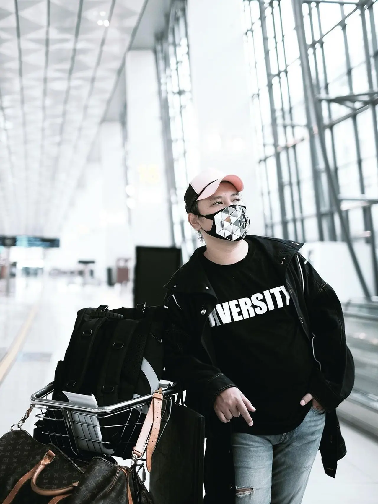 Agnez Mo Berduka MUA Adi Adrian Meninggal Dunia: Almarhum Tak Pernah ...