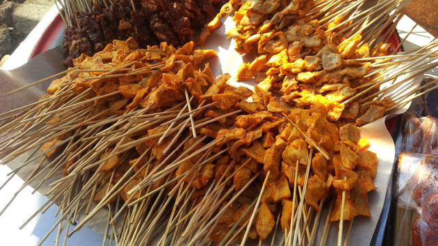 Sate Unik Ini Jadi Makanan Khas Ramadan dari Bali, Lho! - Regional ...