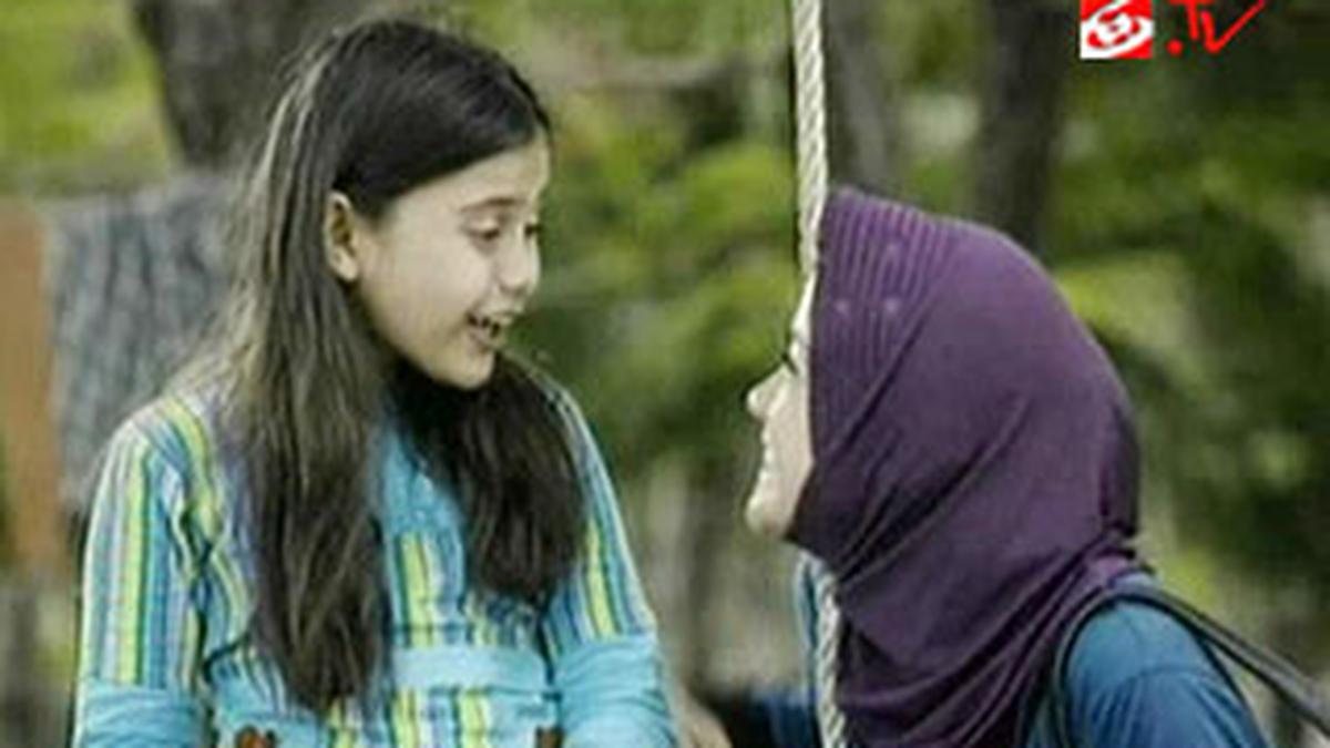 Kisah Tsunami Aceh di Hafalan Shalat Delisa - ShowBiz Liputan6.com