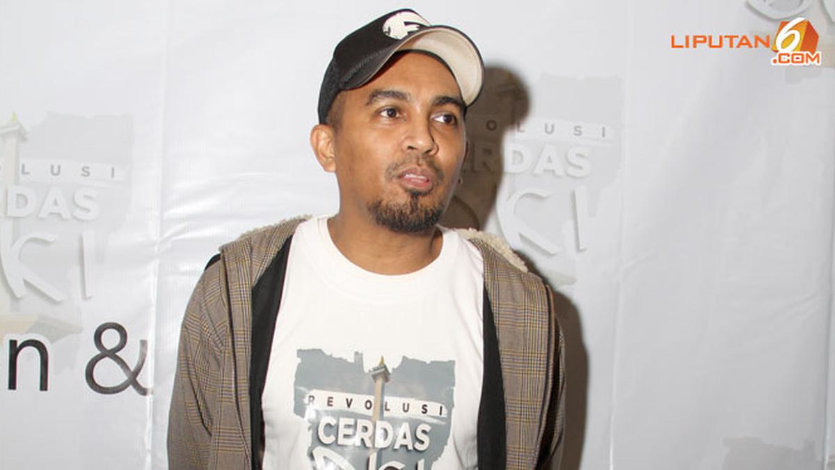 Glenn Fredly Acungi Jempol untuk Micky 'AFI' - ShowBiz Liputan6.com