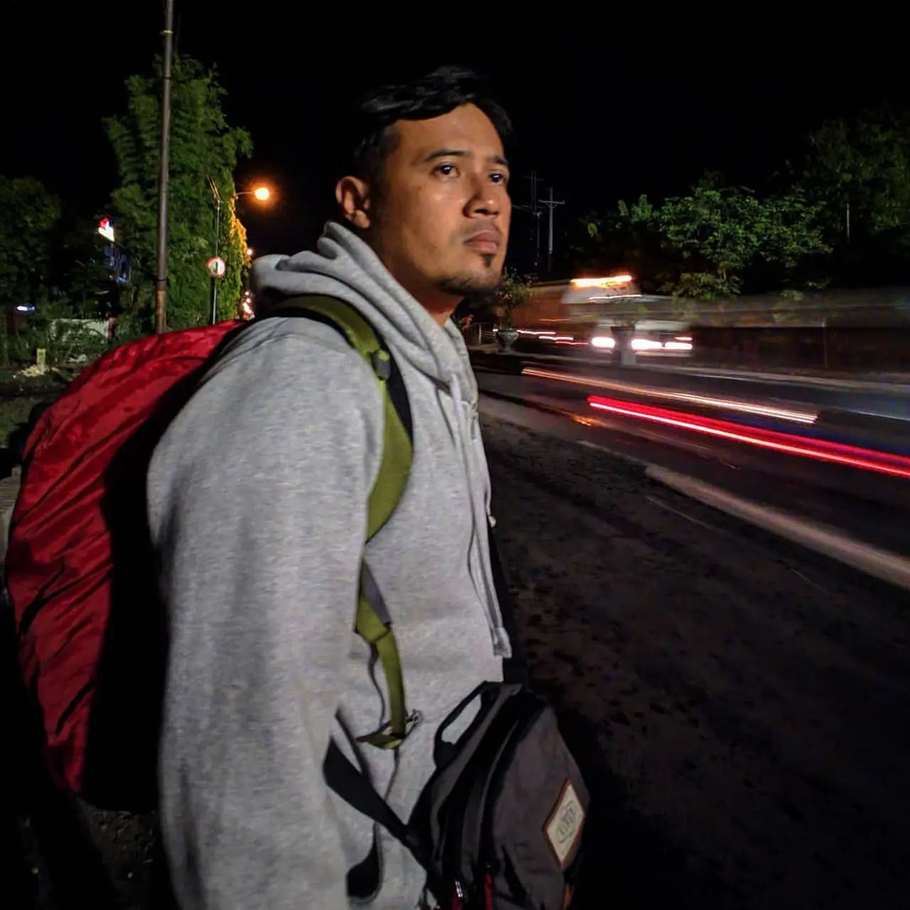 Jadi Bismania, Ini 7 Potret Terbaru Aditya Pemeran Sayuti 'OB' yang ...