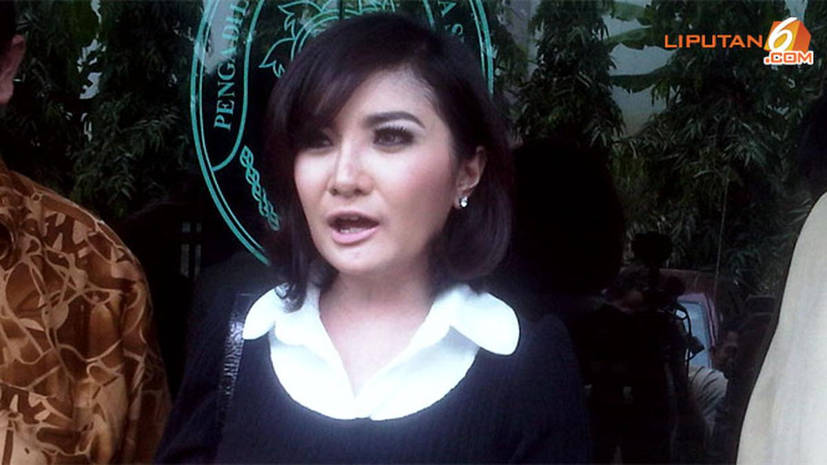 Kiki Amalia Mengaku Sering 'Dipenyet' Markus Horison - ShowBiz Liputan6.com