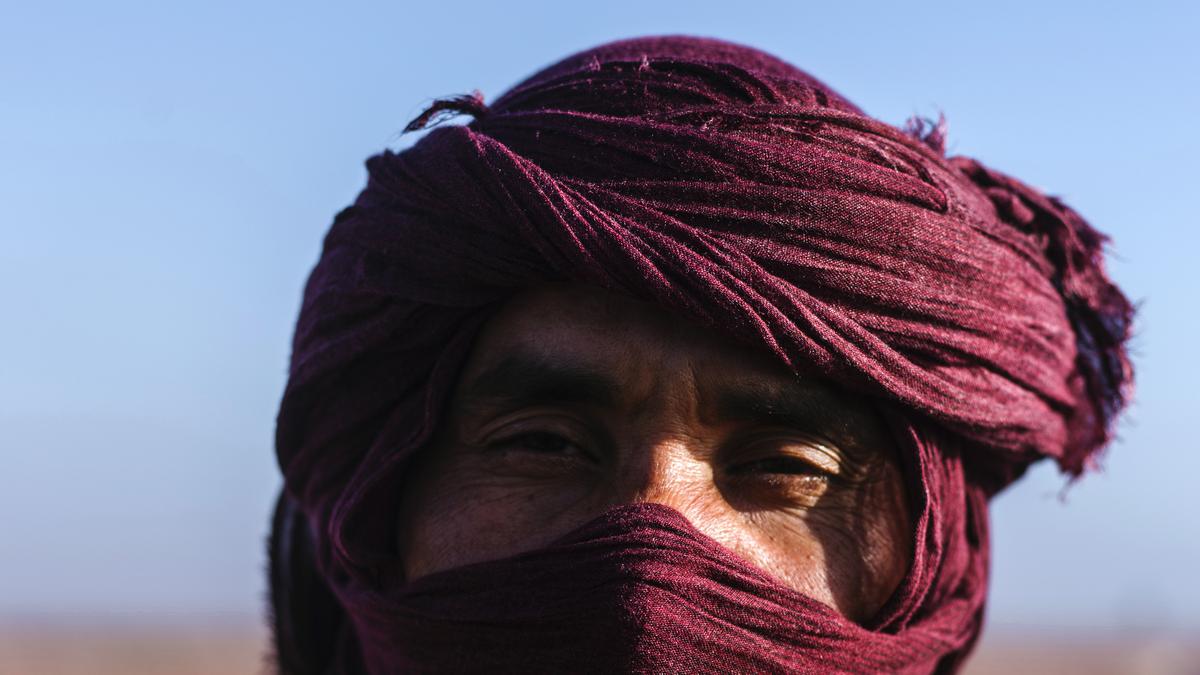 5 Cara Memakai Sorban yang Mudah, Ketahui Pahala Menggunakannya - Hot ...