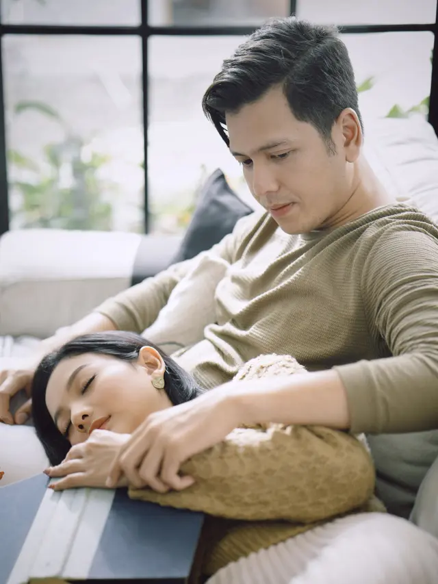 Berita Duka, Ibunda Rendi Jhon Meninggal Dunia Jelang Pernikahan Putranya - ShowBiz Liputan6.com