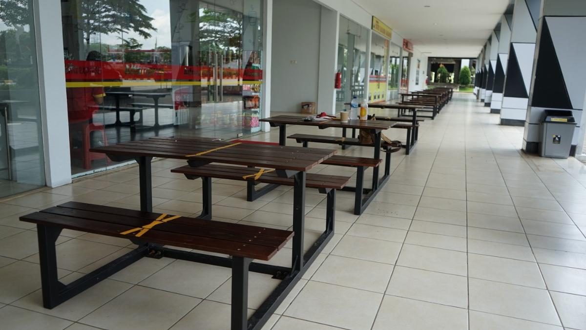 Jasa Marga Terapkan Aturan Jaga Jarak di Rest Area Jalan Tol - Bisnis ...