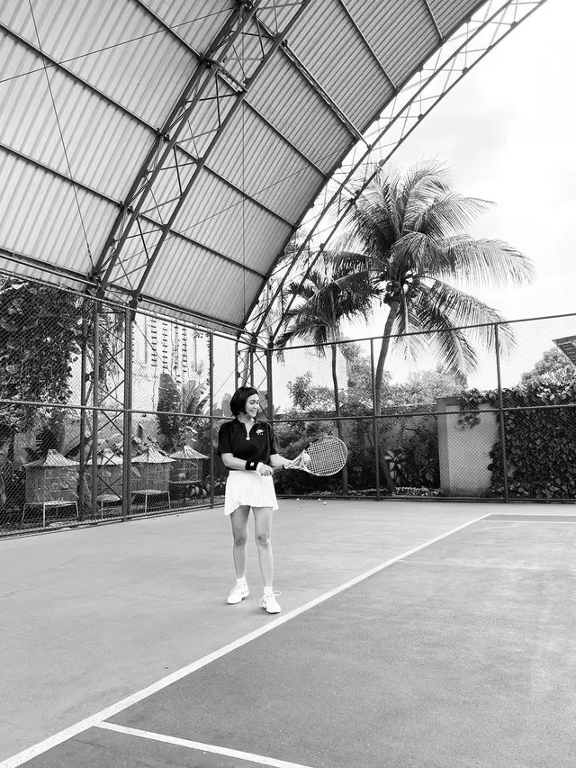6 Potret Caca Tengker saat Main Tenis, Bak Atlet Profesional - Hot ...