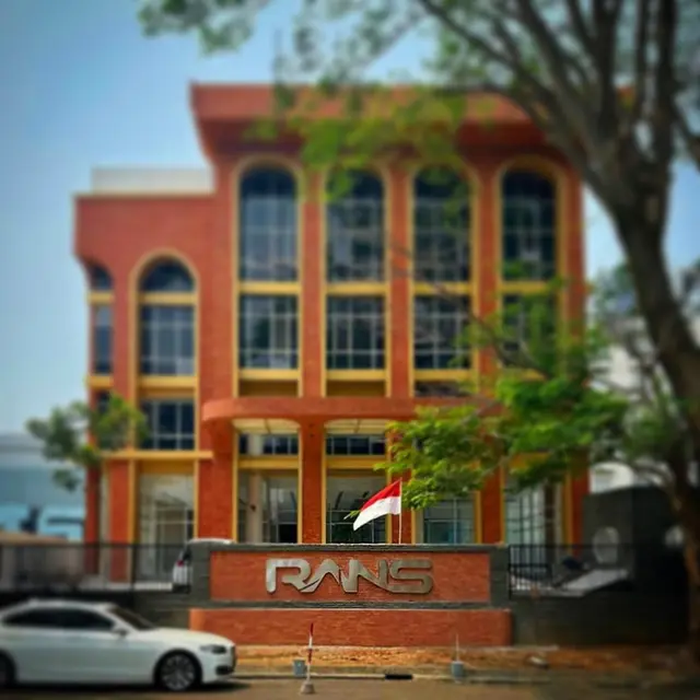 Luas dan Berdesain Unik, Intip Mewahnya Kantor Baru RANS Milik Raffi Ahmad - Entertainment ...