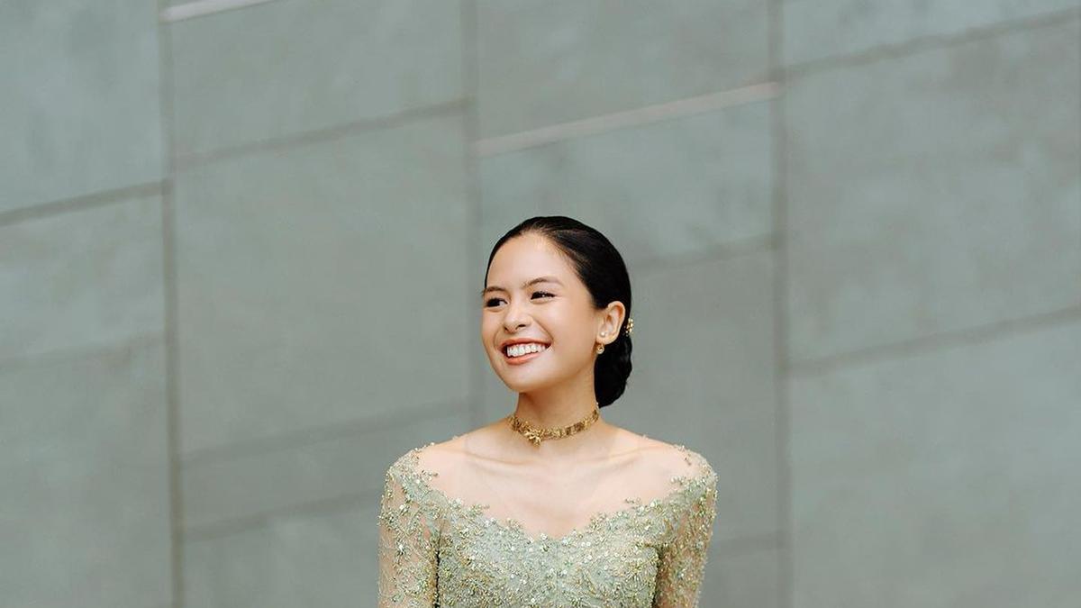 Model Kebaya Brokat yang Cocok Untuk Berbagai Acara, dari Maudy Ayunda ...