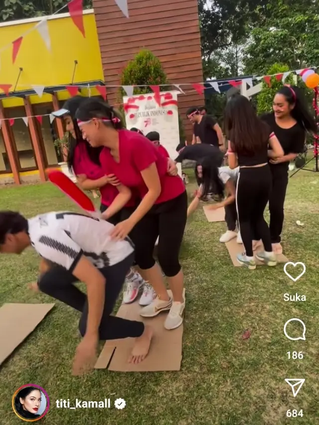 6 Potret Bintang Satu Cinta Dua Hati Gelar Lomba 17 Agustus HUT RI ke-78, Tim Titi Kamal Juara ...