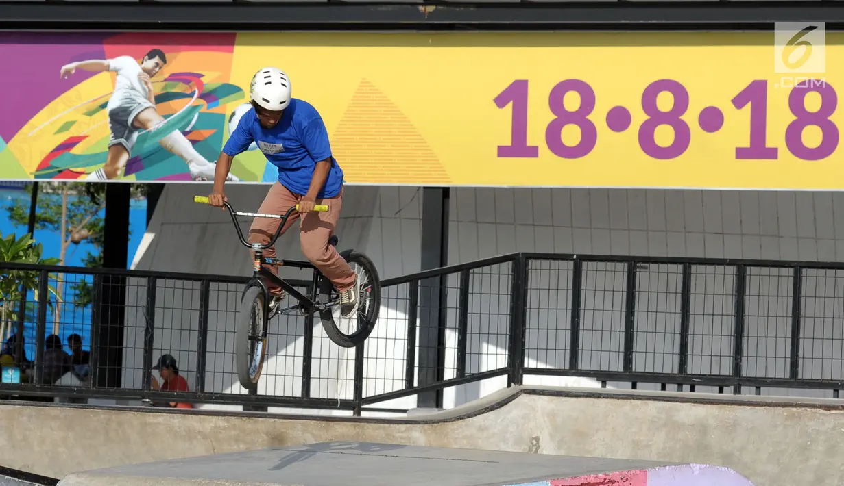 FOTO: Habiskan Waktu Libur dengan Bermain di Kalijodo - Foto Liputan6.com