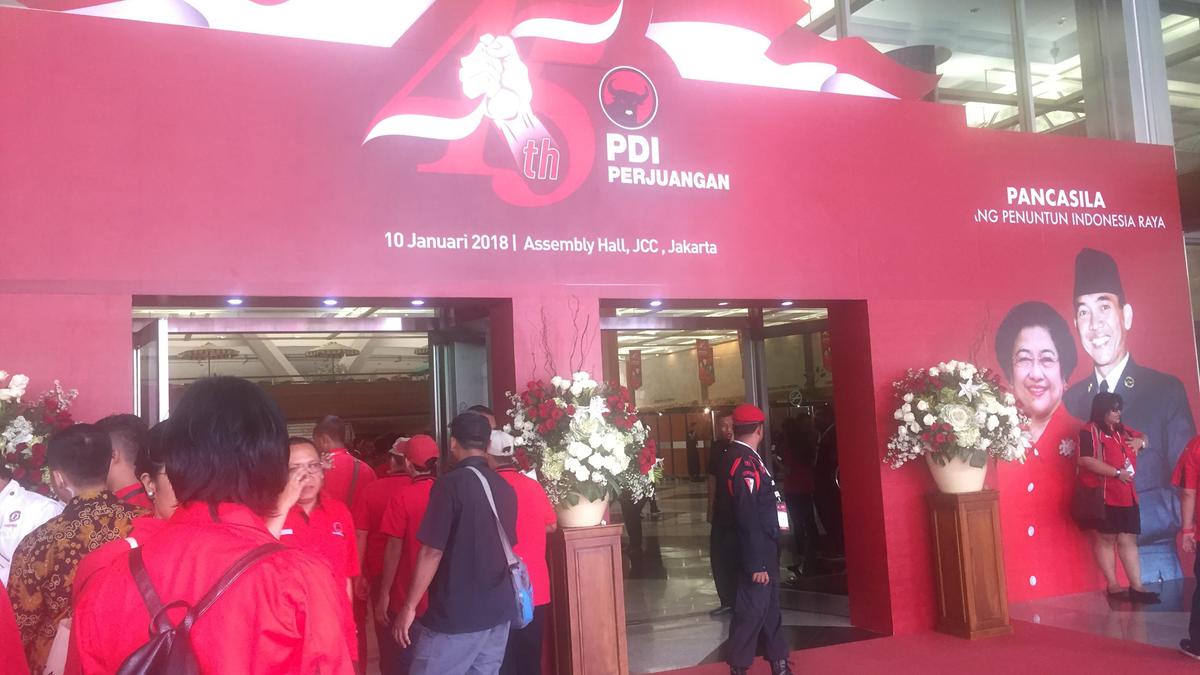 Ribuan Kader Banteng Ramaikan HUT ke-45 PDIP di JCC Senayan