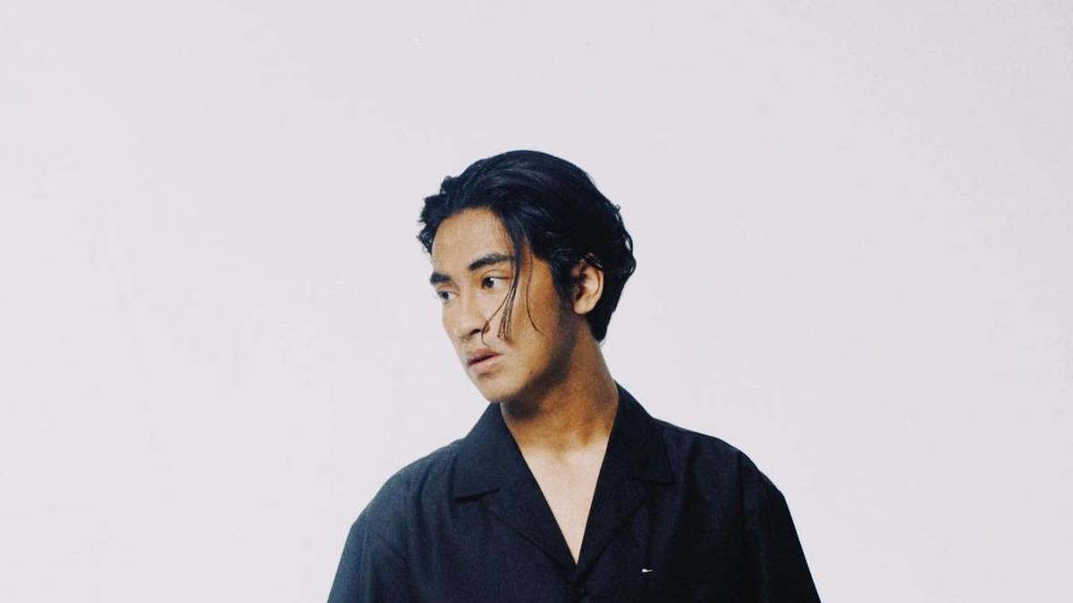 Abidzar Al-Ghifari Mesra dengan Model Cewek di Video Klip Lagu Barunya ...
