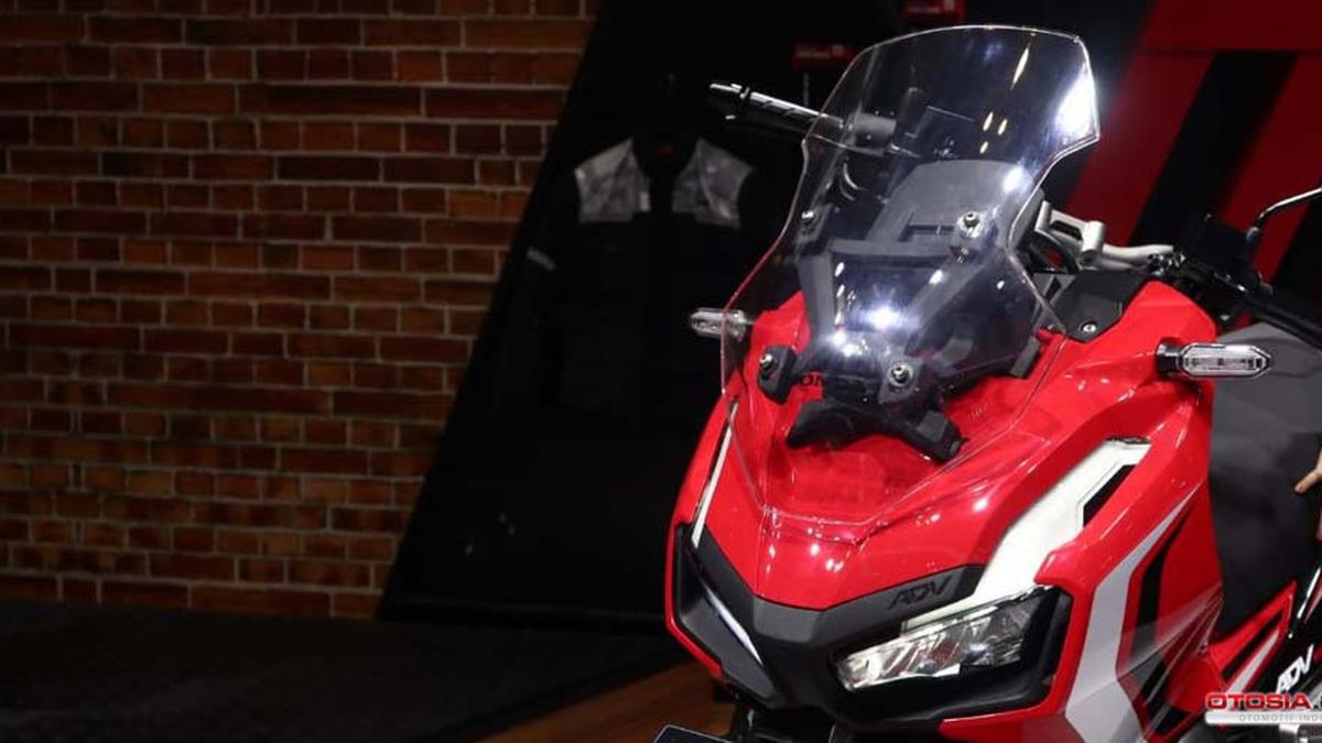 Hanya Ada di Tipe ABS, Begini Cara Kerja Emergency Stop Signal Honda ...